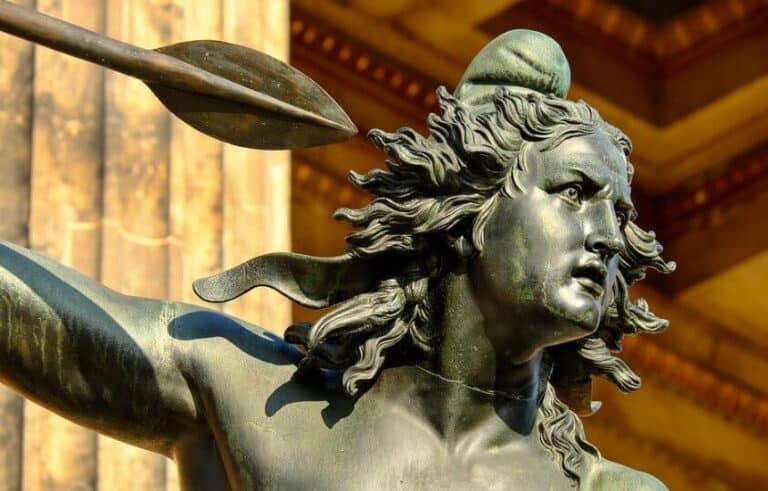 Pengertian Seni Patung Serta Jenis, Fungsi dan Cara Membuat